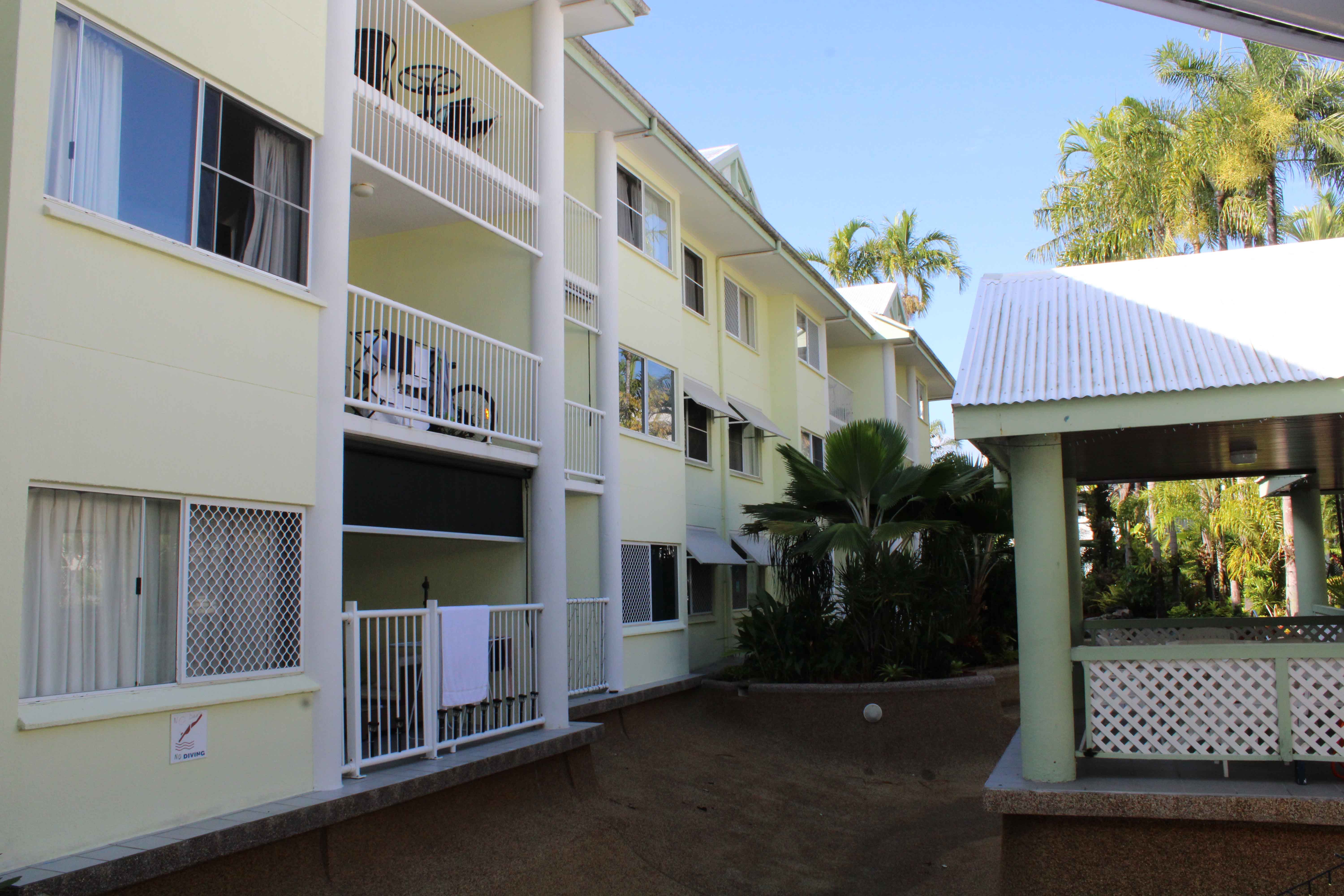 Regency Palms Resort